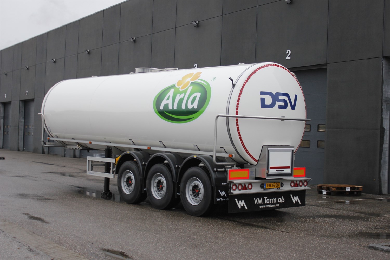Milk tankers and trailers | VM Tarm a/s - VM Tarm a/s