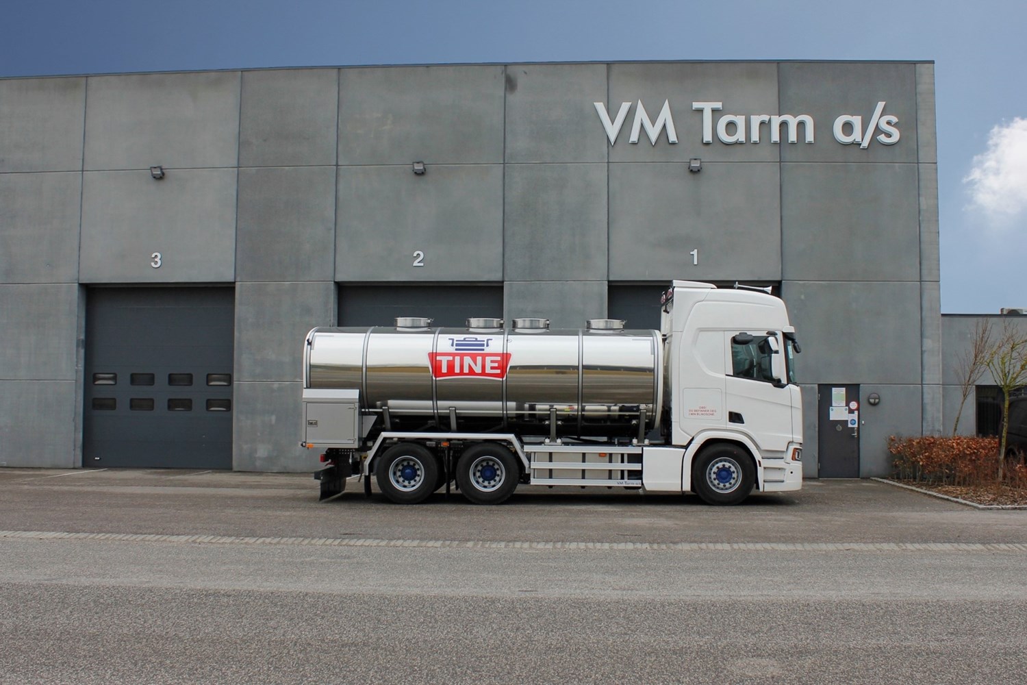 Milk tankers and trailers | VM Tarm a/s - VM Tarm a/s